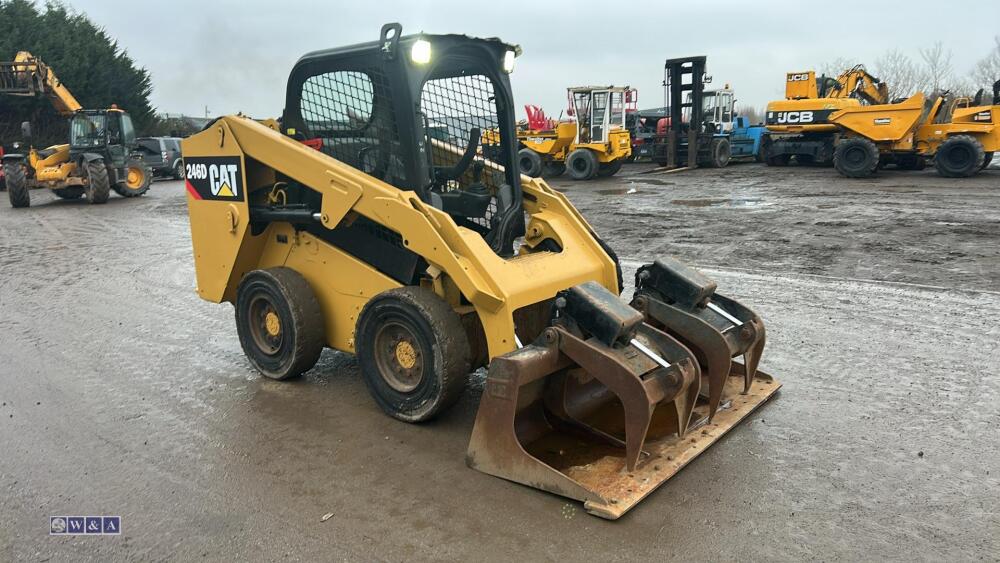 2019 CATERPILLAR 246D skidsteer (s/n CAT02546DHBYF04883) | Day 1 ...